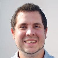 Dr. Nicolas Bourg