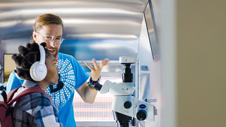 Studying C. Elegans Under the Microscope: Evident Partners with BioBus ...